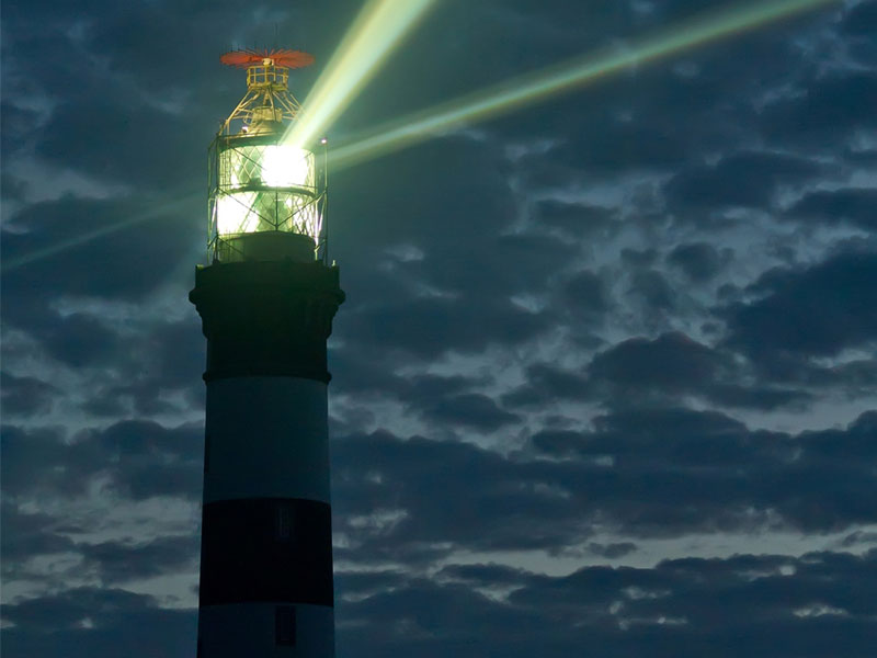 20+ Most Beautiful Lighthouses Around the World – Holidays