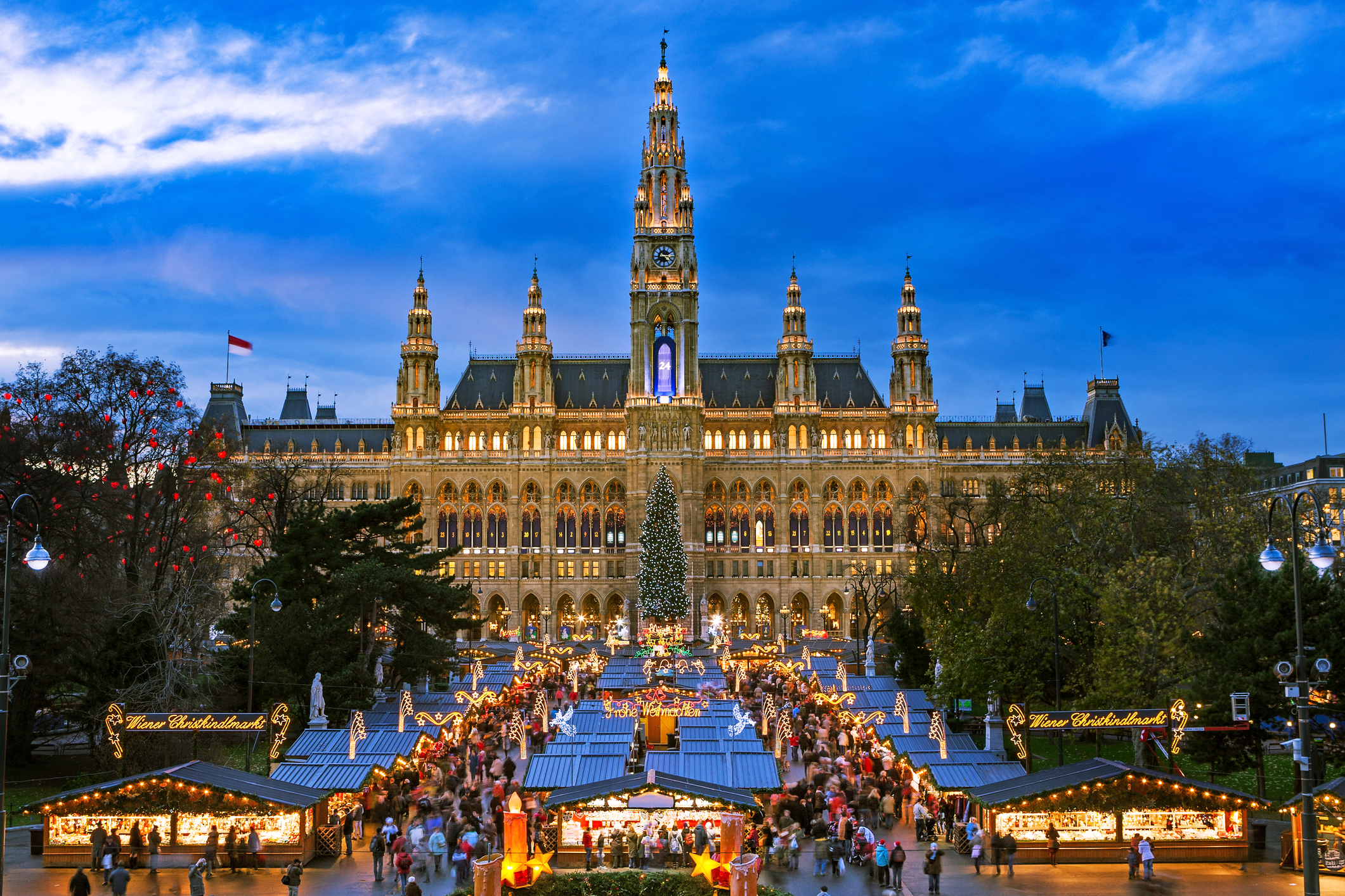 20 Most Magical Christmas Towns Around the World – Holidays
