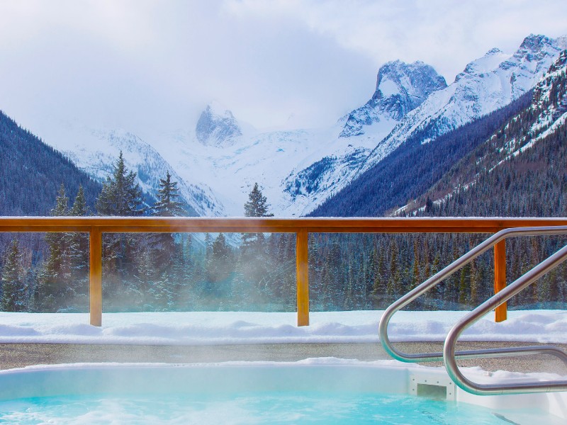 Top 14 Adventure Resorts & Lodges Around the World – Holidays