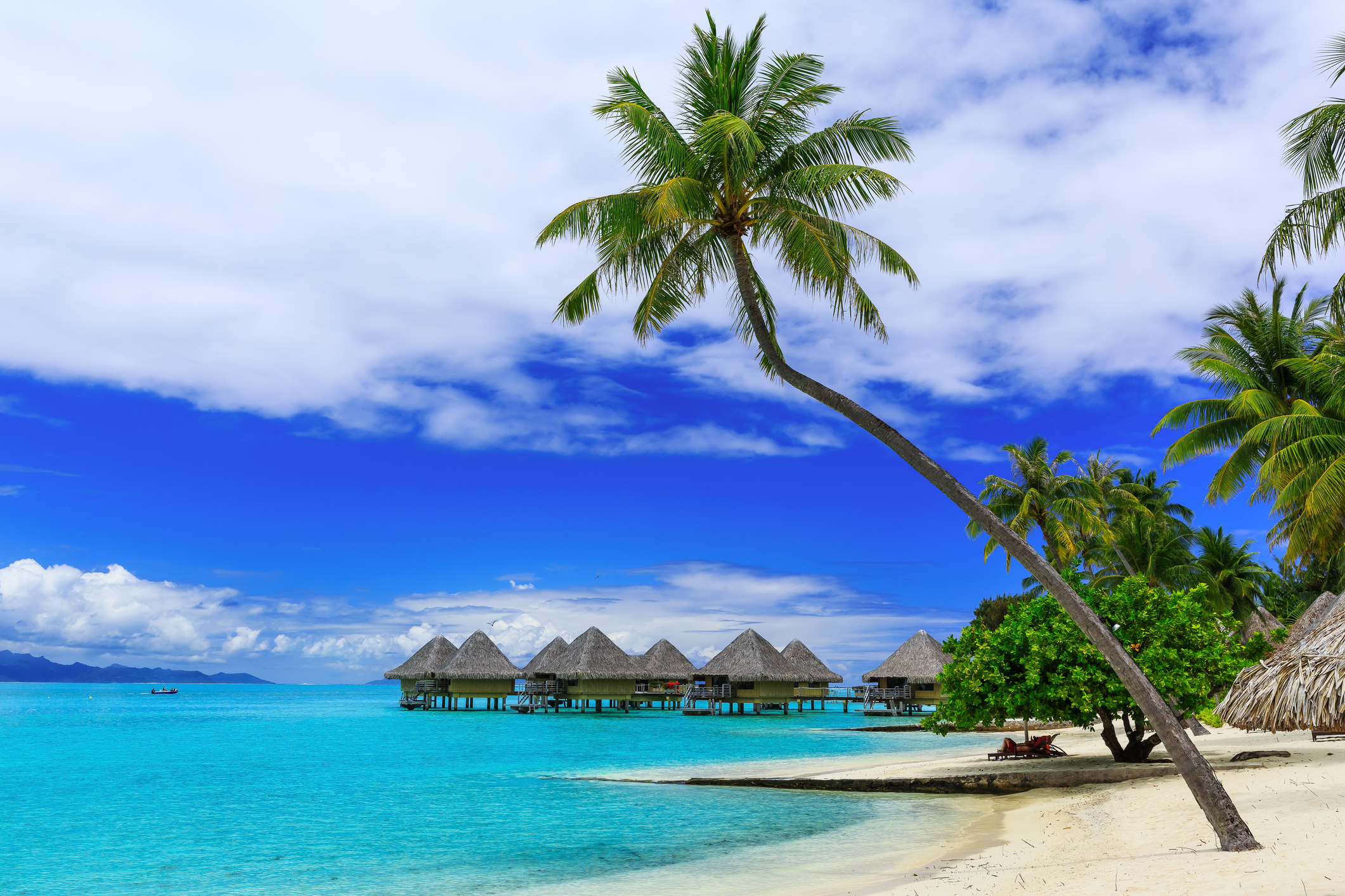 15 Best Pacific Islands to Visit – Holidays