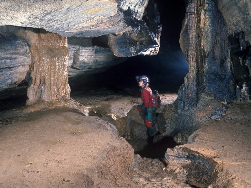 11 Beautiful Georgia Caves & Caverns to Visit (with Photos) – Holidays