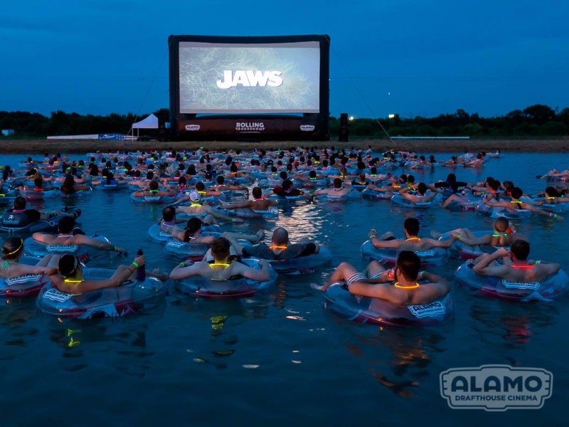 Watch JAWS While Floating on This Texas Lake – Holidays