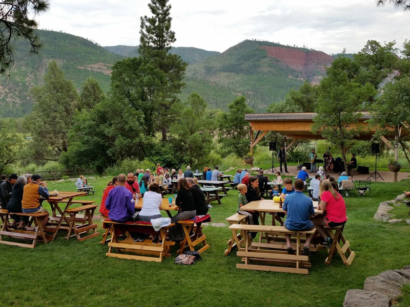 7 Most Fun Colorado Farms to Visit (with Photos) – Holidays