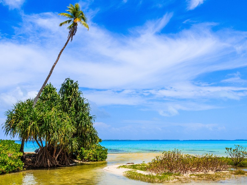 8 Best Places to Visit Along the Equator – Holidays