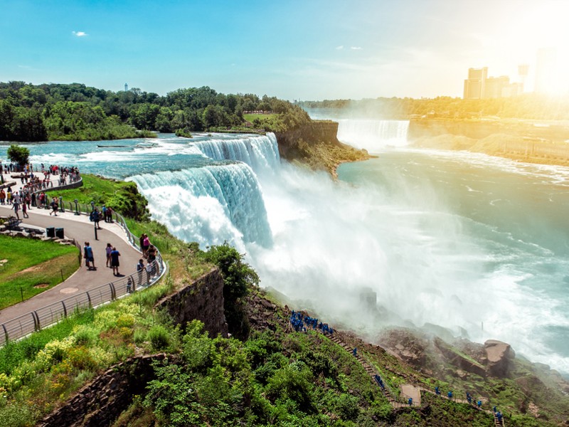 25 Most Beautiful Landmarks in America – Holidays