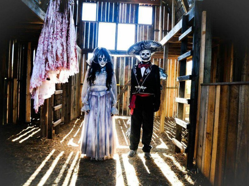 5 Best Haunted Houses in Arizona (2025 Halloween Guide) – Holidays