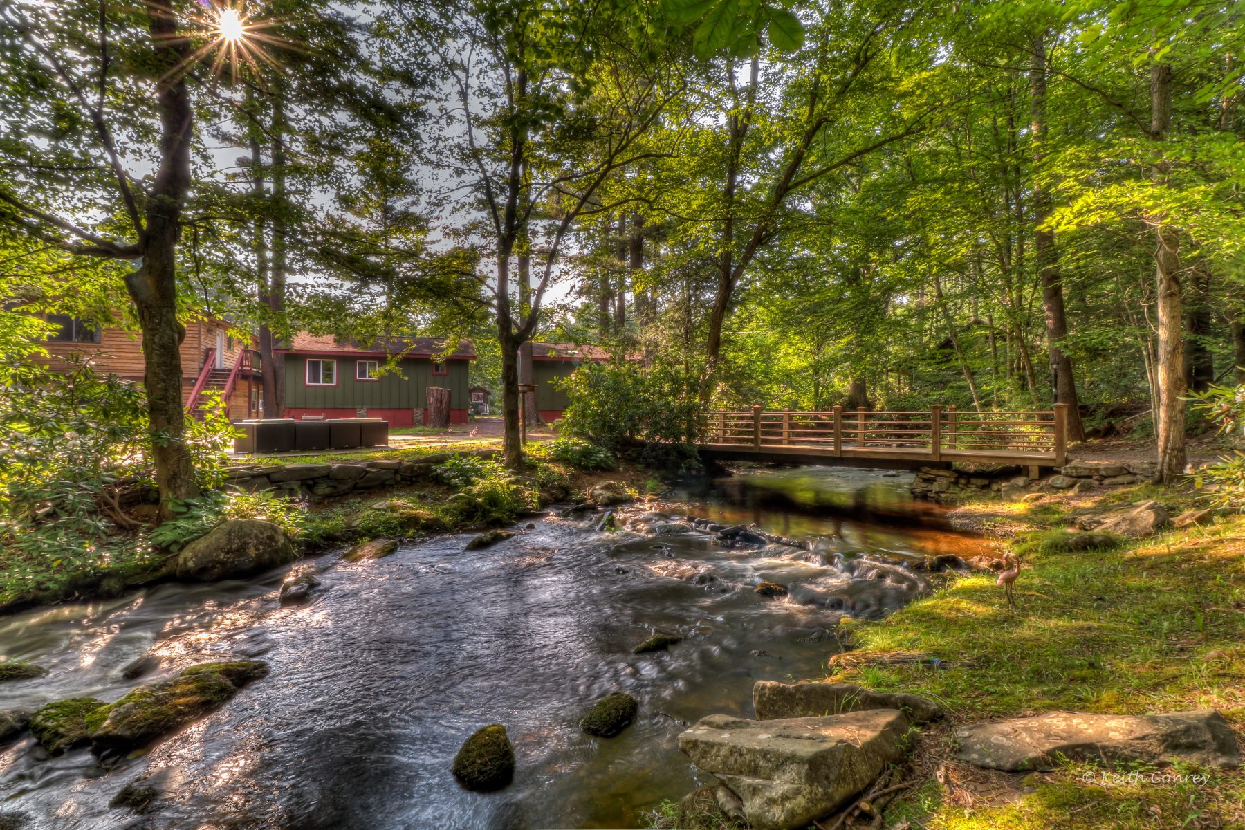10 Most Romantic Poconos Couples Resorts (with Photos & Prices) – Holidays