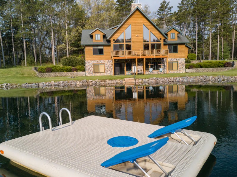 15+ Coolest Vrbo Rentals in Wisconsin – Holidays