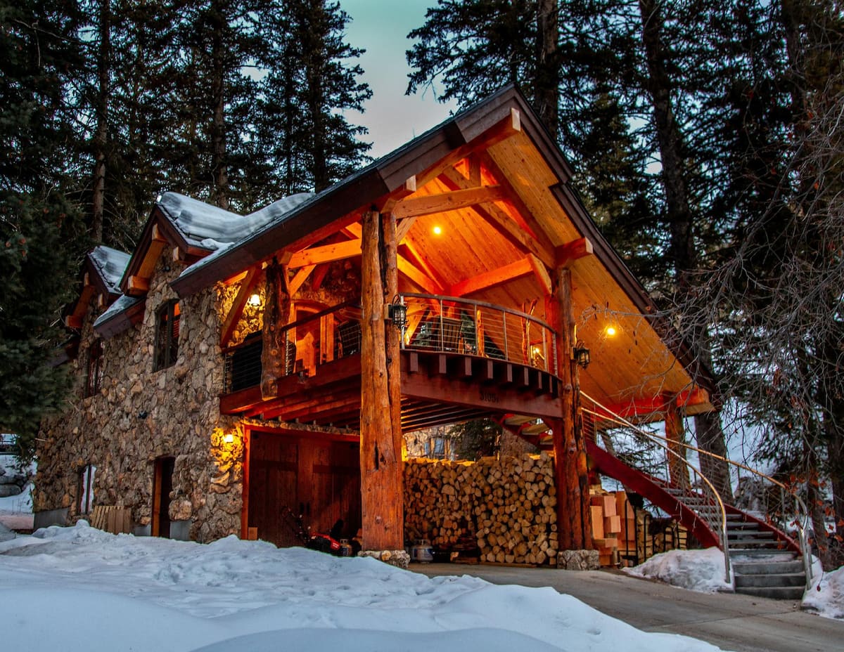 Top 14 Winter Cabin Rentals in the U.S. – Holidays
