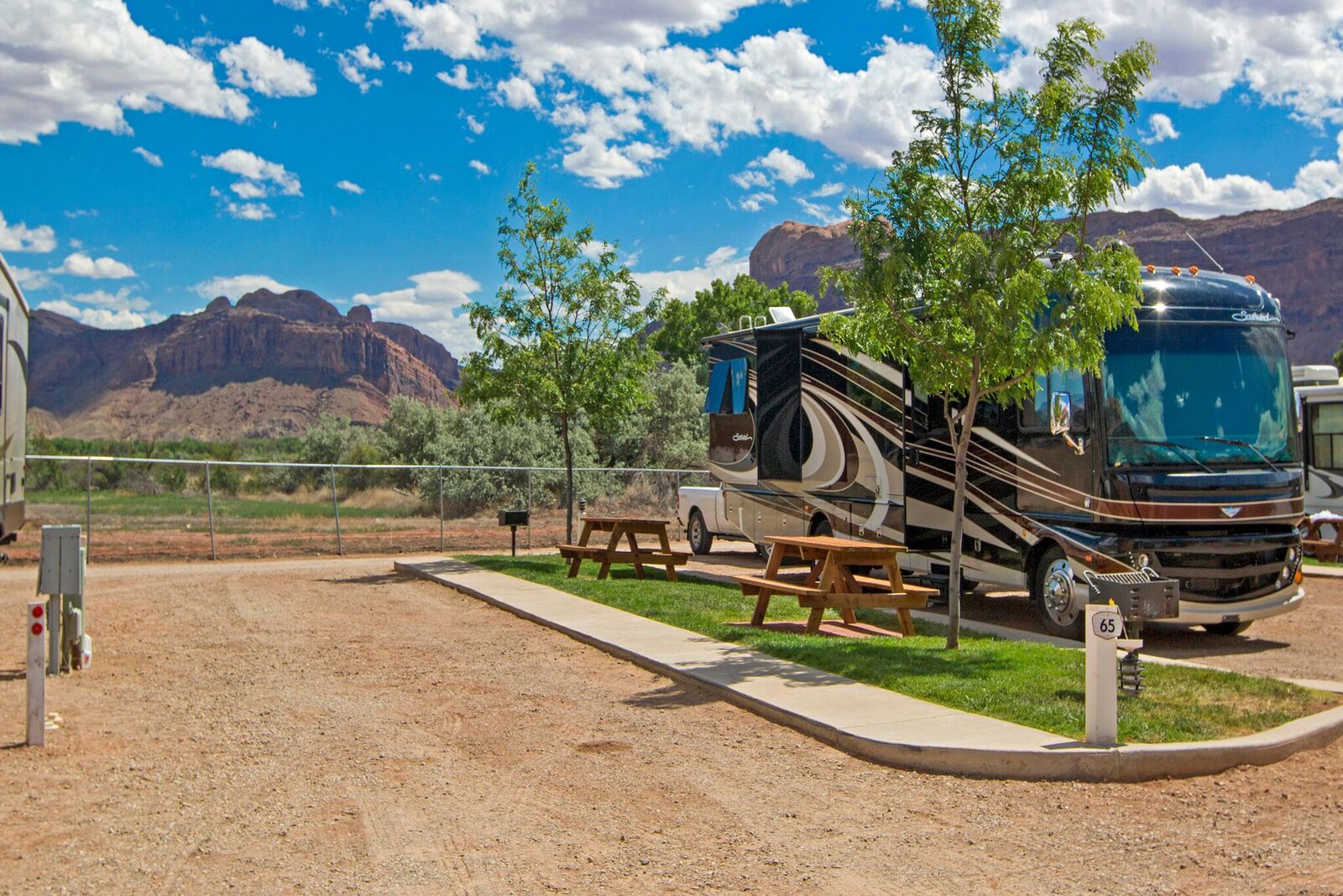Top 13 Campgrounds and RV Parks Near Moab, Utah – Holidays