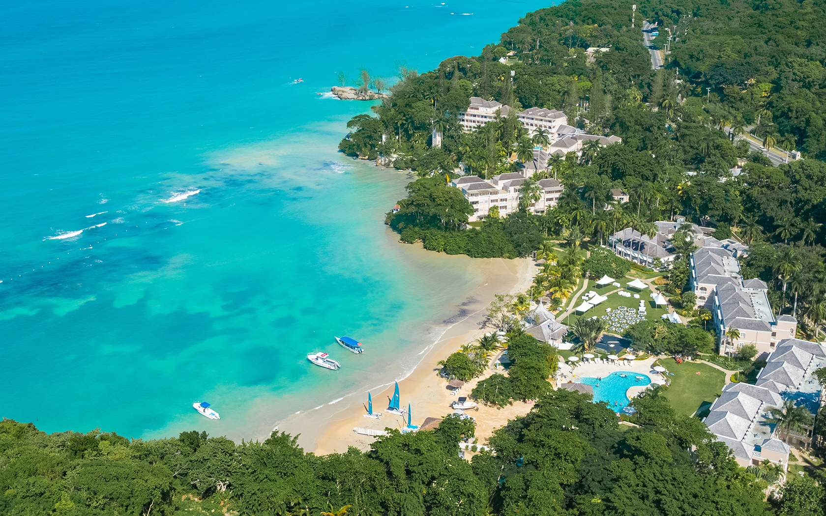 8 Best Clothing Optional Resorts in the Caribbean – Holidays
