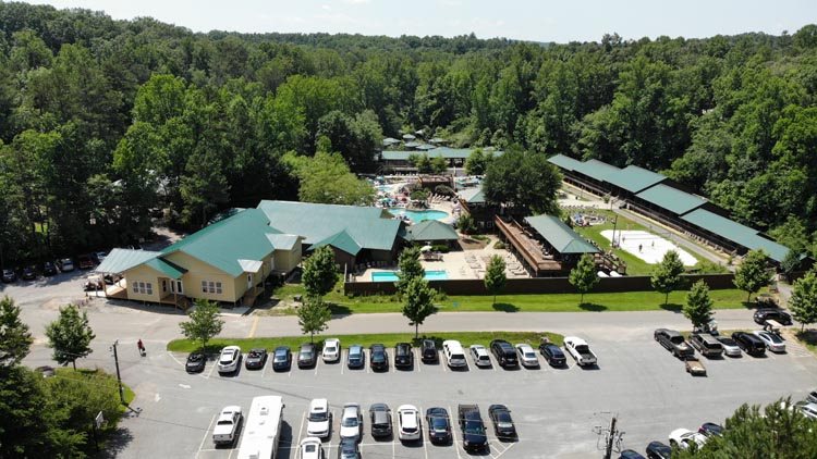 Top 10 Clothing-Optional Resorts in the U.S. – Holidays