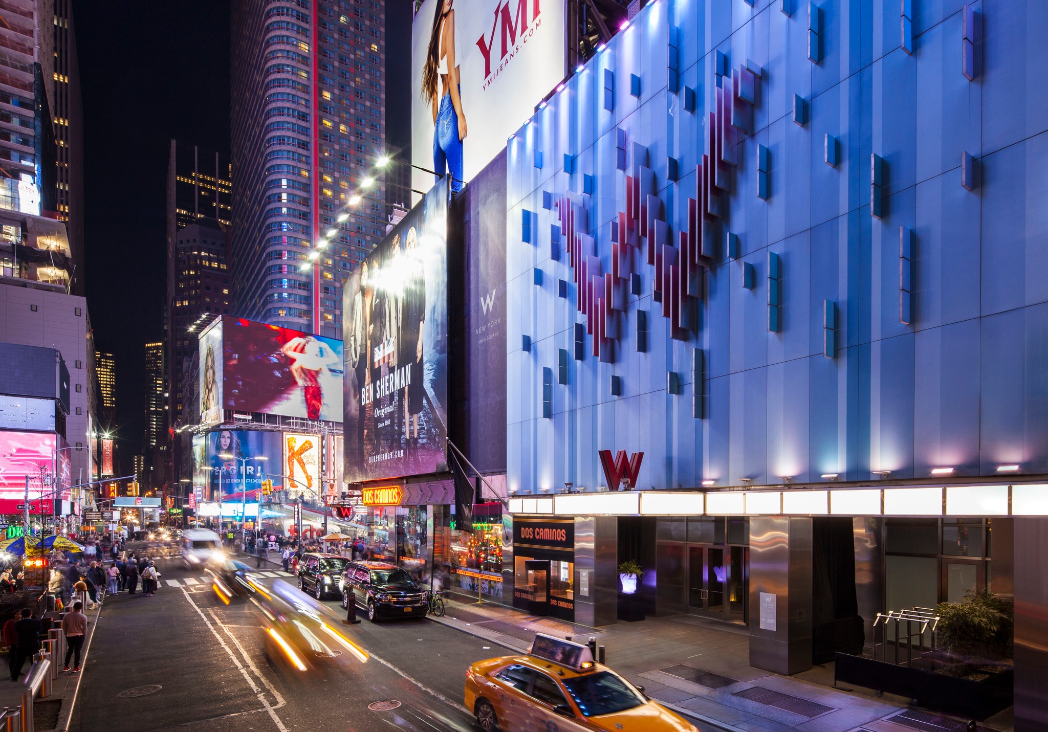 Top 12 NYC Hotels with View of Times Square Ball Drop – Holidays